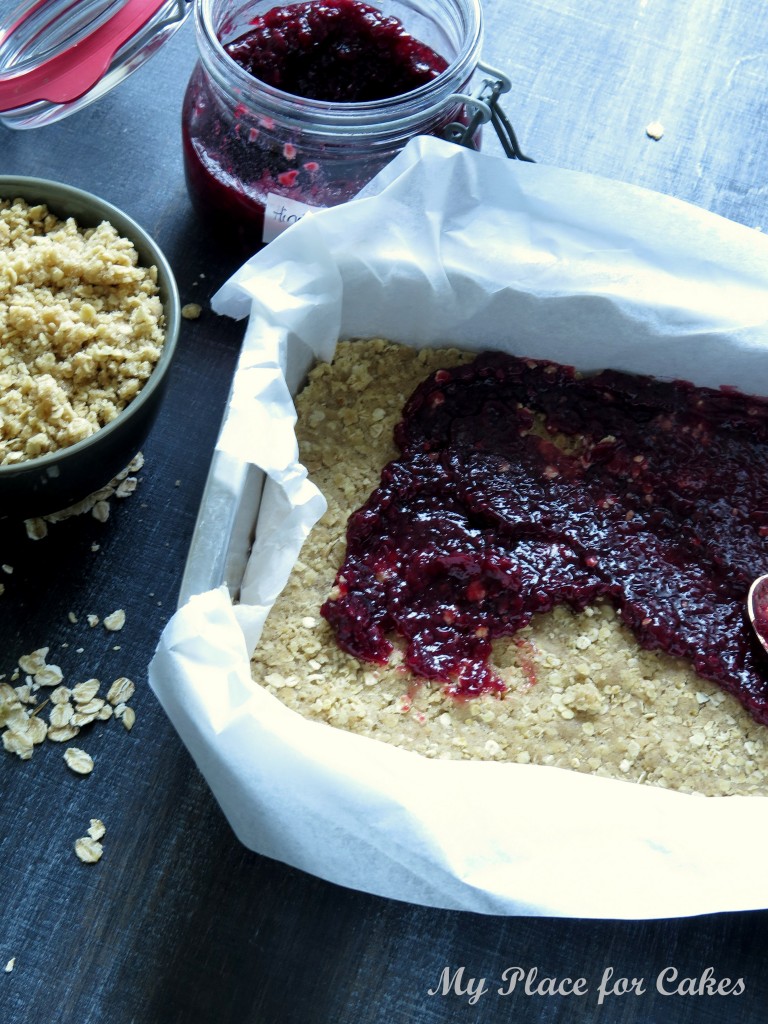 Hindbær crumble snitter - My Place for Cakes